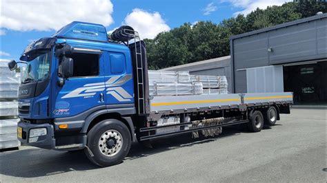 1톤에서 25톤 알루미늄 적재함 문짝 전문기업 주알텍코리아에 어설픈트럭커님과 프리마차주분께서 방문하셨습니다저는 경북지역 공단 다니고 있을때 Youtube