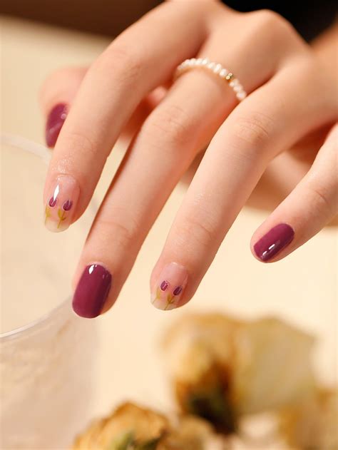 1sheet Flower Pattern Nail Art Sticker And 1pc Nail File Nail Art