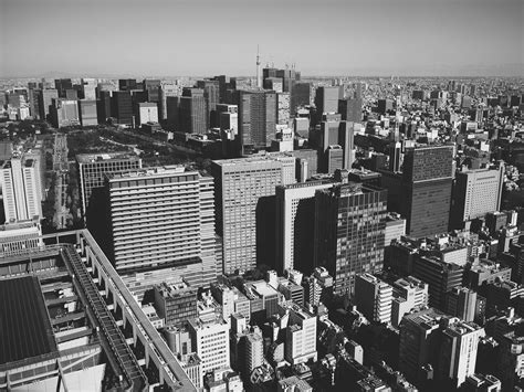 도쿄 고층 빌딩의 하늘 위 전망 · 무료 스톡 사진