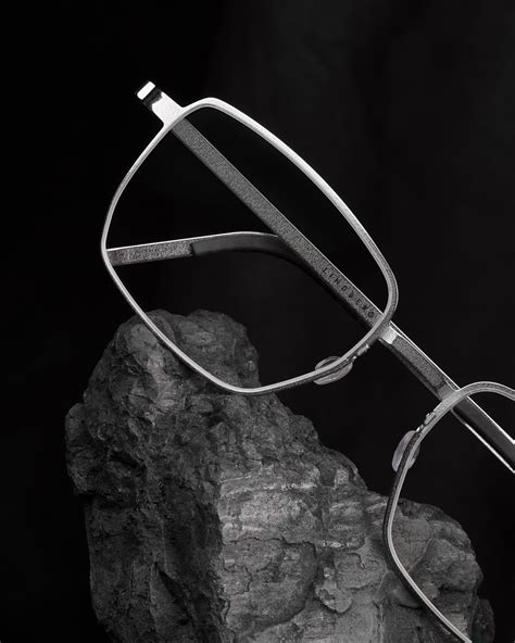 Lindberg Strip Titanium Glasses The Full Titanium Front Of These