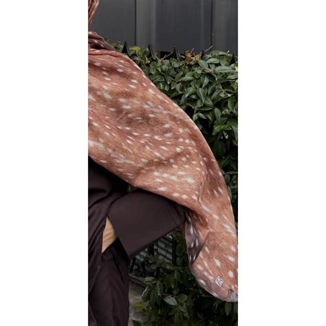 Fawn Desenli Şal Sütlü Kahve