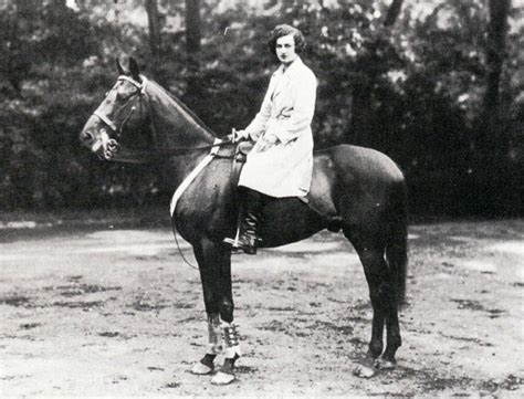 The Bugatti Revue 19 2 Lidia Bugatti Art