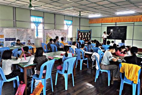 နွေရာသီအားလပ်ရက် အခြေခံပန်းချီသင်တန်း ဆက်လက်ဖွင့်လှစ် သင်တန်းသားများ