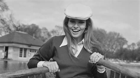 R I P Raquel Welch Model And One Million Years B C Actor