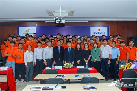Công ty TNHH Việt Nam Suzuki mong cùng LHU tạo nên lịch sử mới Hoạt động Đại Học Lạc Hồng