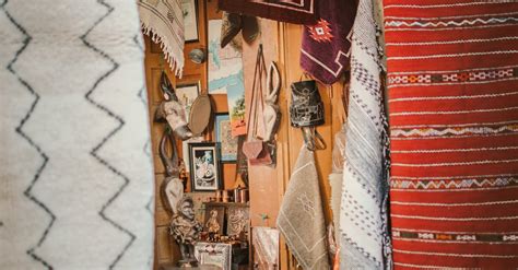 거리 예술 건축 공예 기념품 다채로운 동양 디자인 모로코 문화 유산 문화적 민족 전통의 바자 벽 걸이 보헤미안풍 북아프리카 빈티지 쇼핑 수제