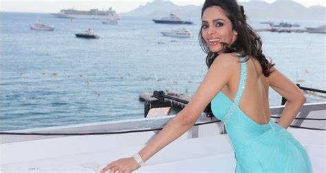 Love Sex And More Bollywood Stars Reveal What They Like And Don T Thehealthsite Com