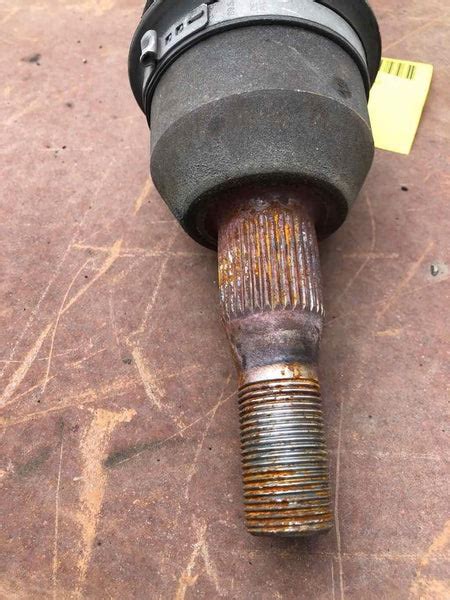 2002 2007 Saturn Vue 30l Front Cv Axle Shaft Assembly Right Passeng