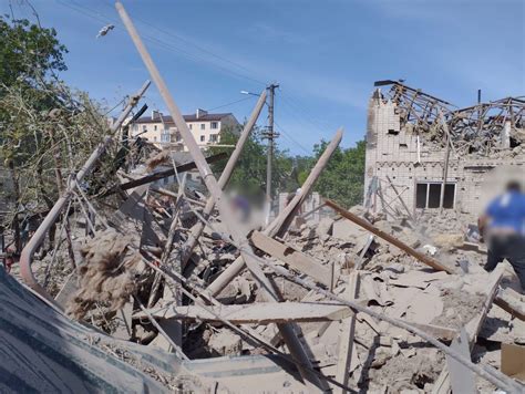 На Херсонщині внаслідок ворожого обстрілу загинула жінка Читайте на Ukr Net