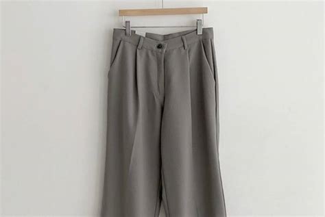 이 바지 색깔하고 어울리는 상의 색깔 뭐 있을까 인스티즈 instiz 일상 카테고리