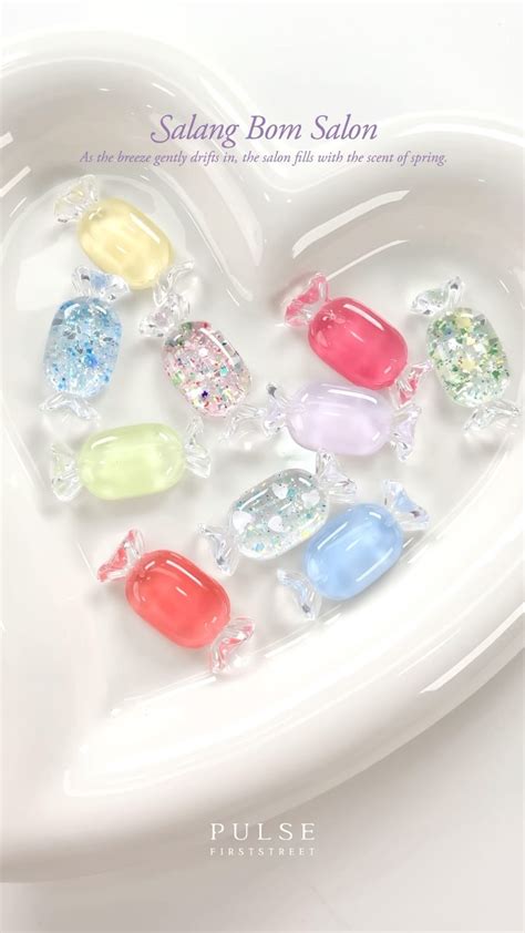 Firststreet 퍼스트스트릿 펄스젤 젤네일 네일재료 Korea Nail K Nail 밤하늘의 별들이 가득한 반사 글리터가 은하수를 한껏 머금은