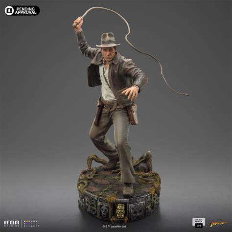 Indiana Jones Legacy Replica Statue 14 Indiana Jones 61 Cm