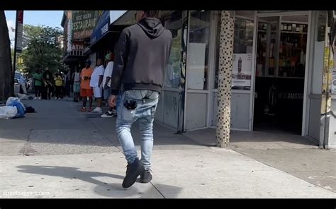Real Saggers Let Them Pants Hang Low Sagging
