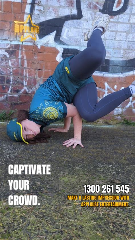 Raygun Roving Act Applause Entertainment Australia