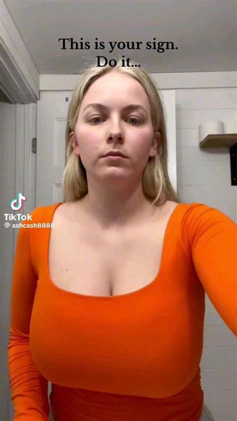 Pin By Pelssy On Reduction In 2025 Breast Reduction Mommy Makeover