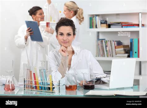 Girls In Science Class Stock Photo Alamy