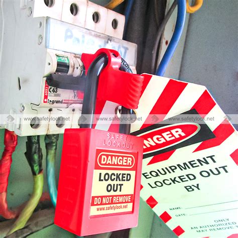 Circuit Breaker Lockout Device Install At Dana Ayala Blog
