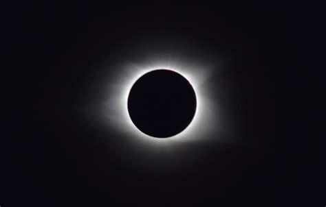 Do Clouds Disappear During A Solar Eclipse