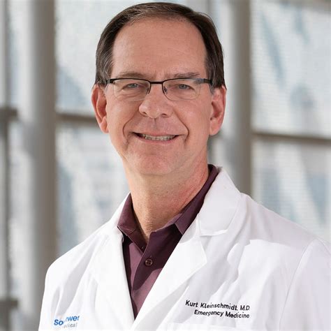 Utsw Qanda Experts Talk About Opioid Abuse Risks Treatment Newswise