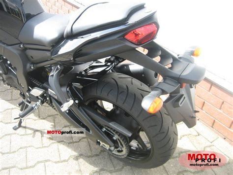 Yamaha Fz8 2011 Specs And Photos