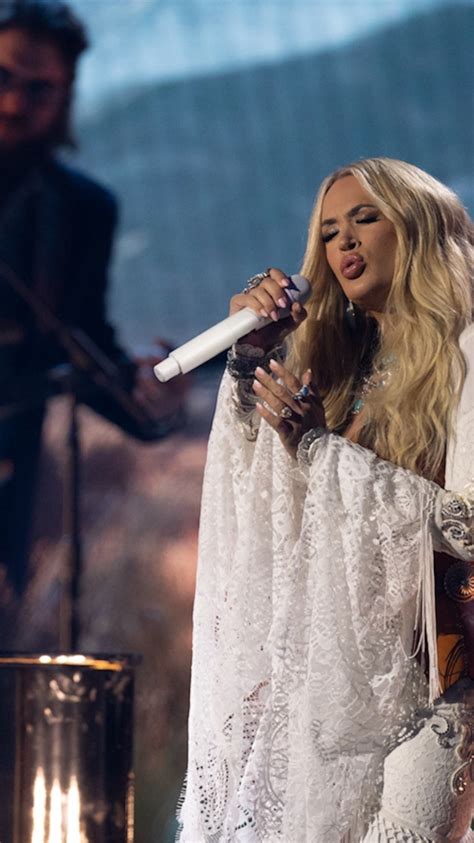 Carrie Underwood Grammys 2024 Carrie Underwood To Headline 2024