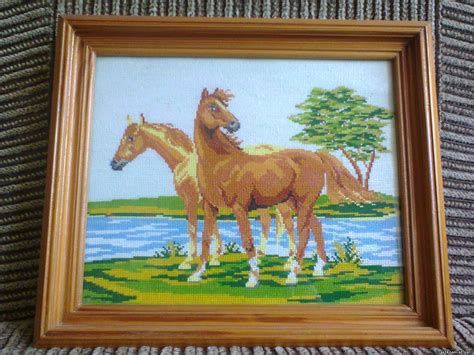 Коні Вишиті картини ікони Вишивка Категорії виробів Крамниця українських майстрів