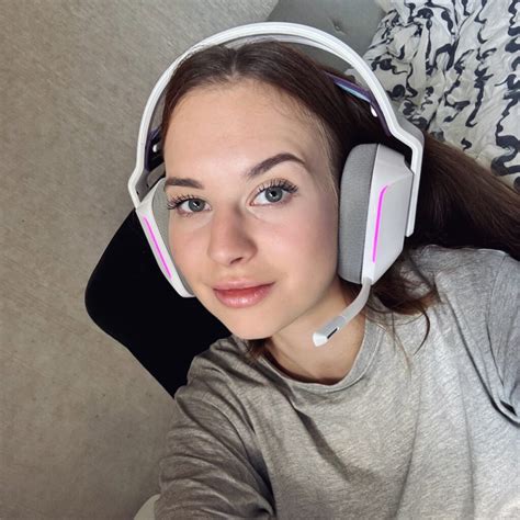 Anna Sibster Bio Age Career Height Net Worth And Full Story 2025