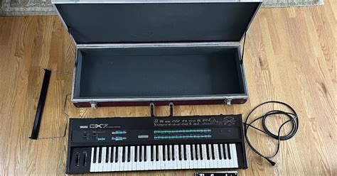 Matrixsynth Yamaha Dx7 Programmable Algorithm Synthesizer Sn 52810 W