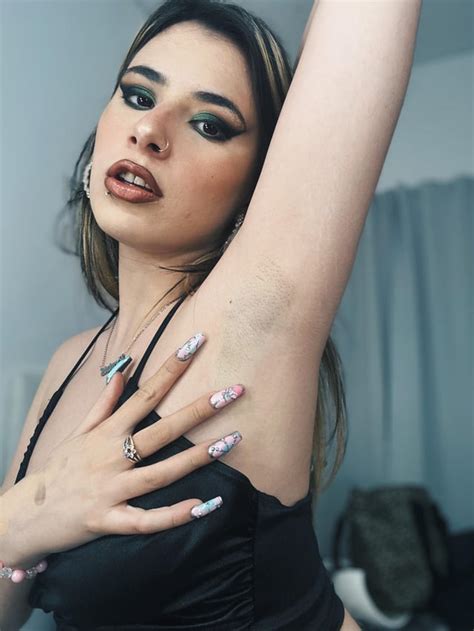 anyone ready to lick mommy's sweaty and soft pits? : r/ArmpitMix
