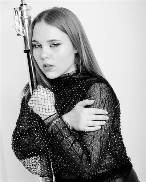 Laurelle Bts Look Charles S