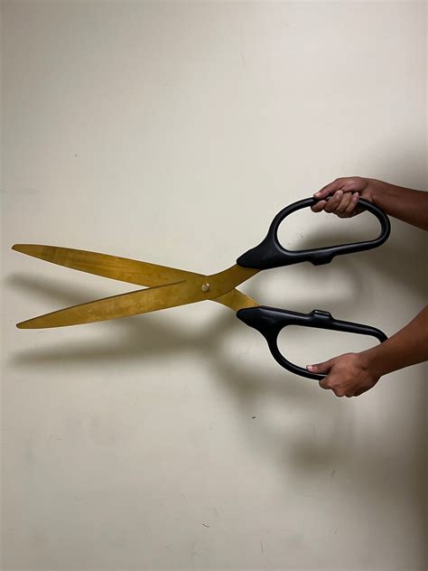 Giant Scissors