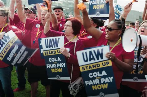 Uaw Video Urges Working Class Unity Against Trump Usa Works