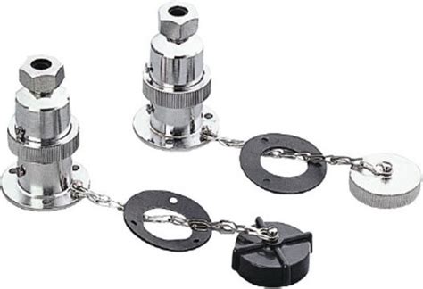 Eval Πρίζα Αδιάβροχη Ορειχάλκινη με Πλαστικό Καπάκι 5a 2pin 12v 01384