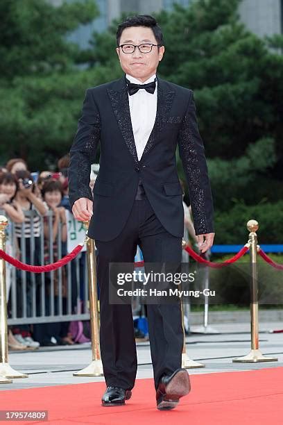 Lee Moon Shik Photos And Premium High Res Pictures Getty Images