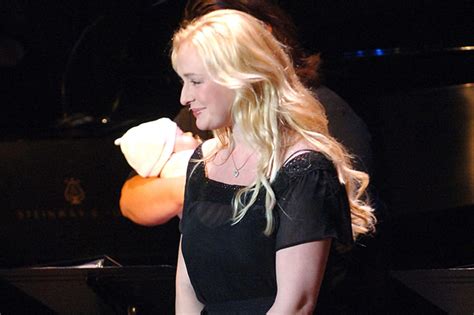 Mindy Mccreadys Sex Tape Pulled From Distribution After Her Suicide