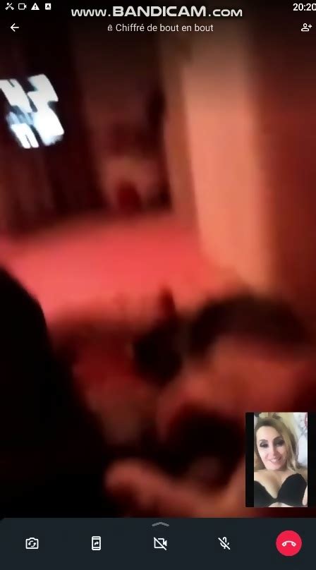 فؤاد من مدينة بسكورة يكفت قدام كاميرة برطجيث فديو 00212700906841 Eporner