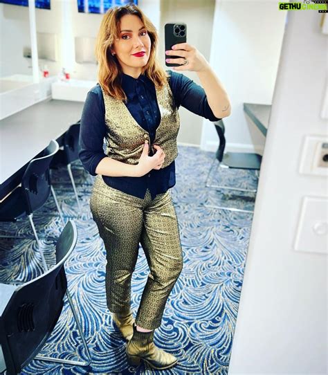 Ella Hooper Wiki Biography Age Gallery Spouse And More