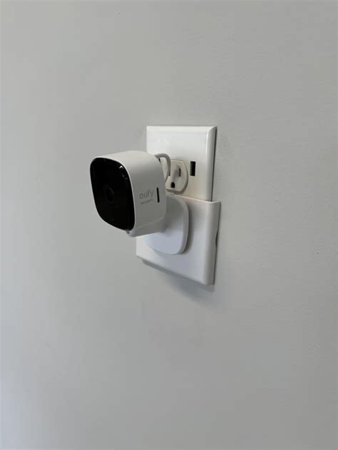 Outlet Mount For C120 R Eufy Security