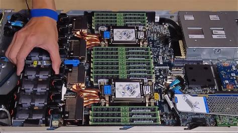 Lenovo Thinksystem Sr630 V3 Removing A System Fan Youtube