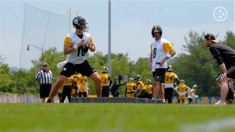 I Want To Help You As Much As Possible Aaron Rodgers Praising