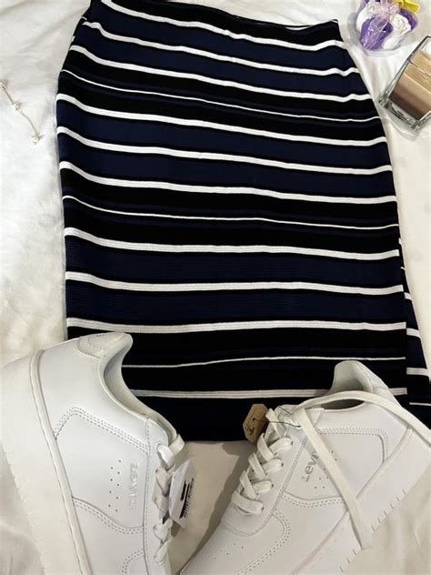 Юбка олівець 50 розміру — ціна 150 грн у каталозі Міді спідниці Купити жіночі речі за доступною