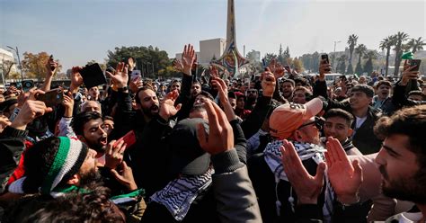 Queda Do Regime Na Síria Mohamed Al Bashir Nomeado Presidente Da Transição Sic Notícias