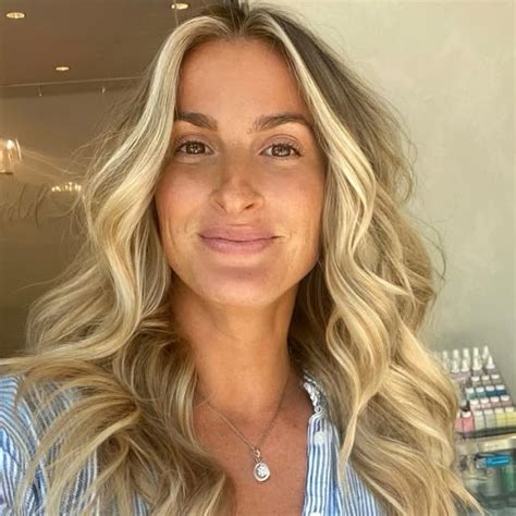 Shelby Cohen What The Shel • Threads Say More