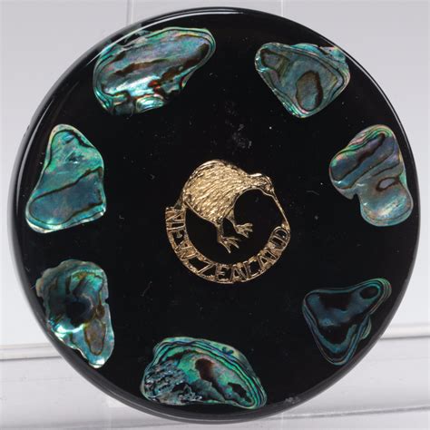Ariki Paua Shell Trinket Box With Mother Of Pearl Box And Inlaid Shell