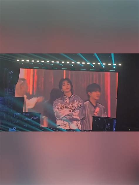 Пин от пользователя Aoki Tyan на доске 🤍felix🖤Видео 2