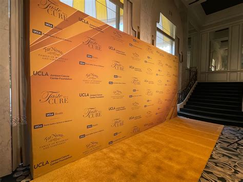 Step And Repeat Step And Repeat Los Angeles