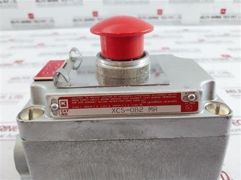 Killark Xcs 0b2 Explosion Proof Heavy Duty Single Pushbutton Control