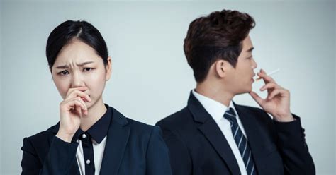 담배 밖에서 피우고 오면 괜찮다는 사람 ‘3차 흡연 아세요