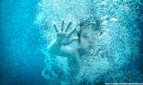 Bata Nalunod Sa Ilog