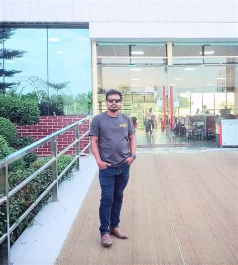 Md Arif Hossain Comilla